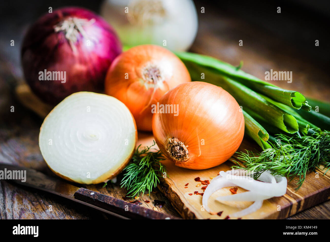 Colorful onions hi-res stock photography and images - Alamy
