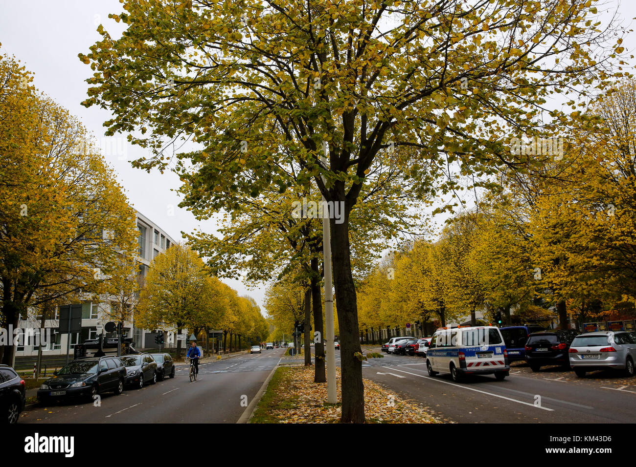Parking walkway germany hi-res stock photography and images - Alamy