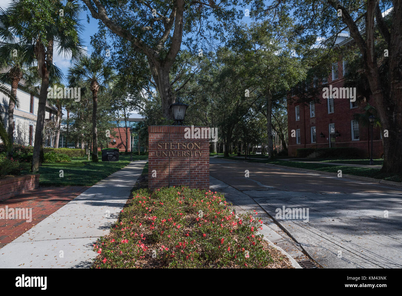 Stetson university school campus hi-res stock photography and images ...