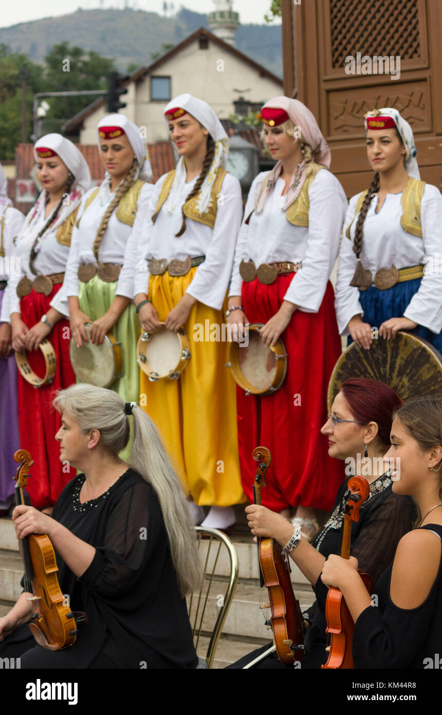 Sarajevo musician hi-res stock photography and images - Alamy