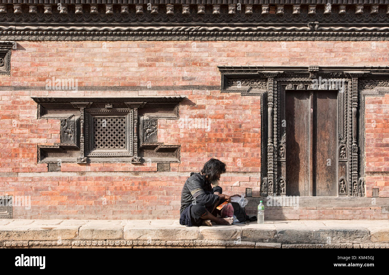 Nepal homeless hi-res stock photography and images - Alamy