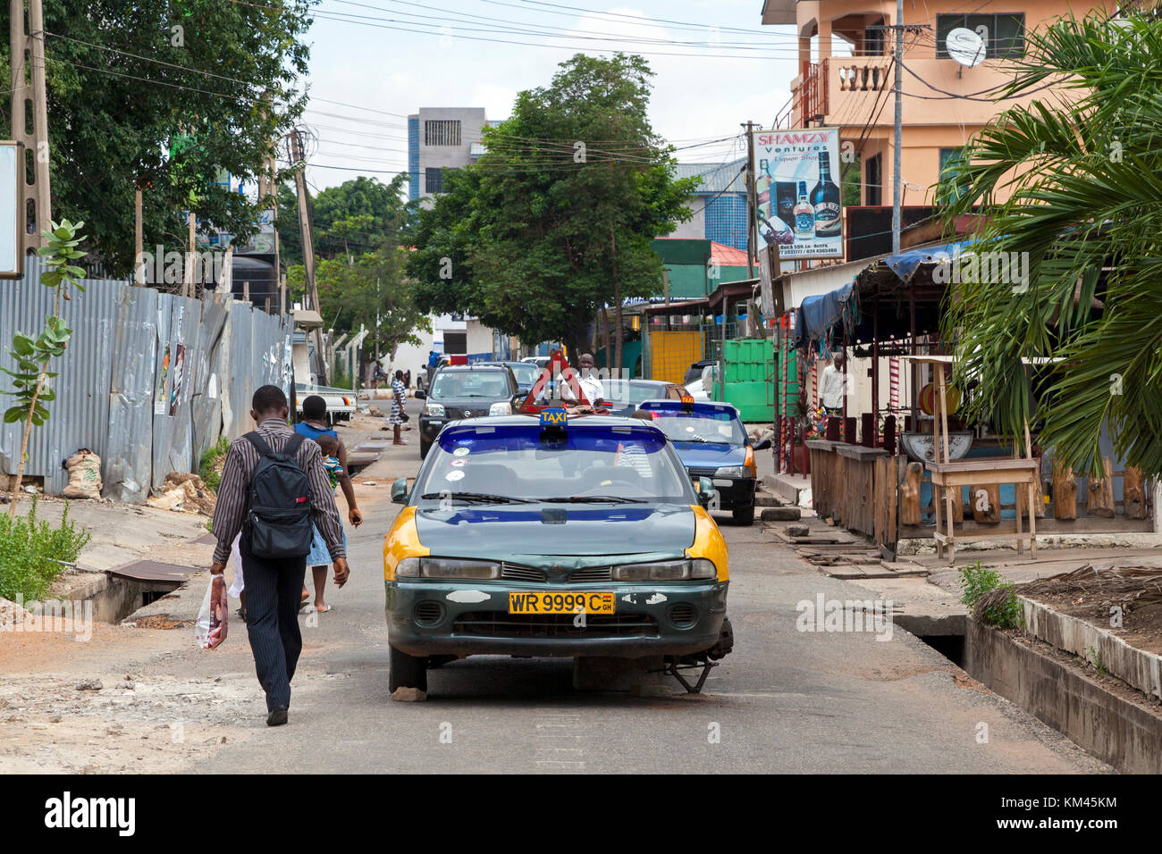 Taxi repair, Osu, Accra, Ghana, Africa Stock Photo - Alamy