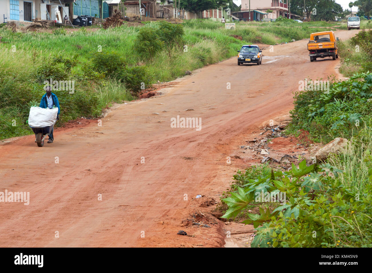 Old bus africa hi-res stock photography and images - Alamy