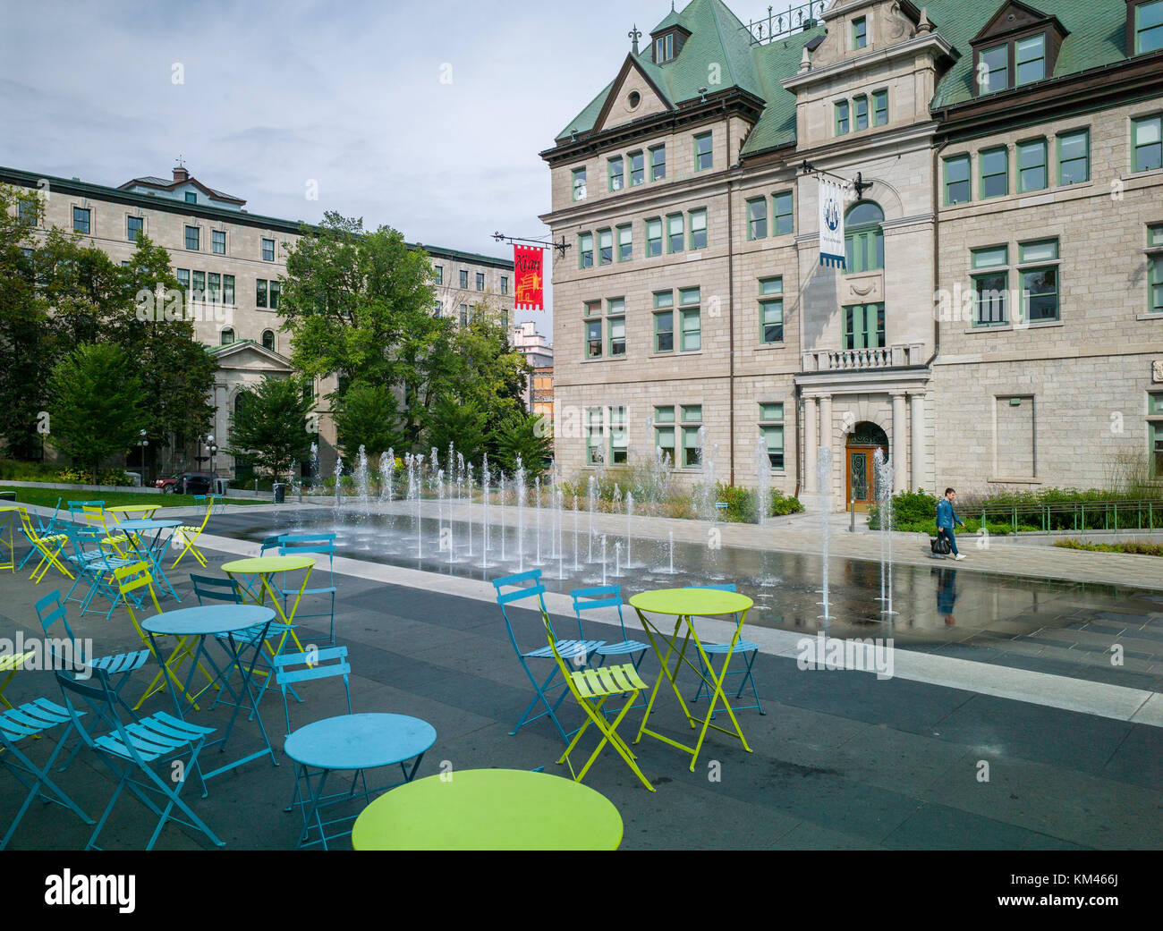 Quebec city, Québec is a predominantly French-speaking province in ...