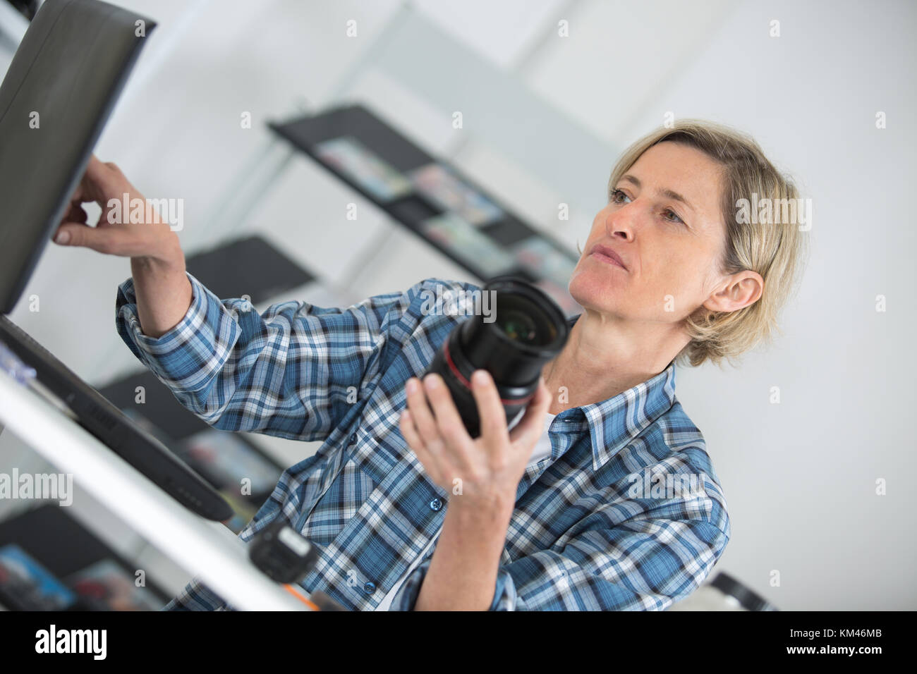 Woman captures photo camera in hi-res stock photography and images - Alamy
