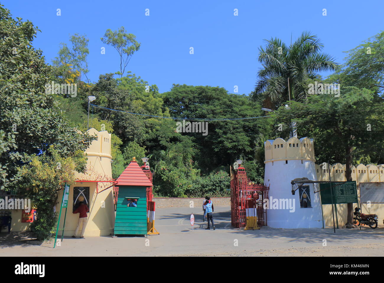 Moti magri hi-res stock photography and images - Alamy