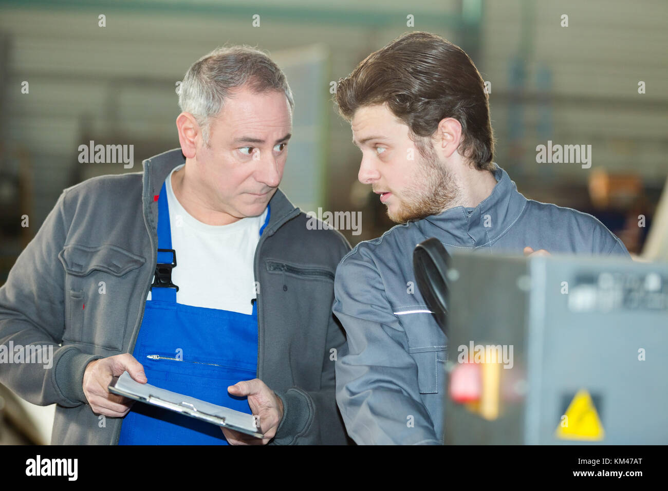Engineering training team drill hi-res stock photography and images - Alamy