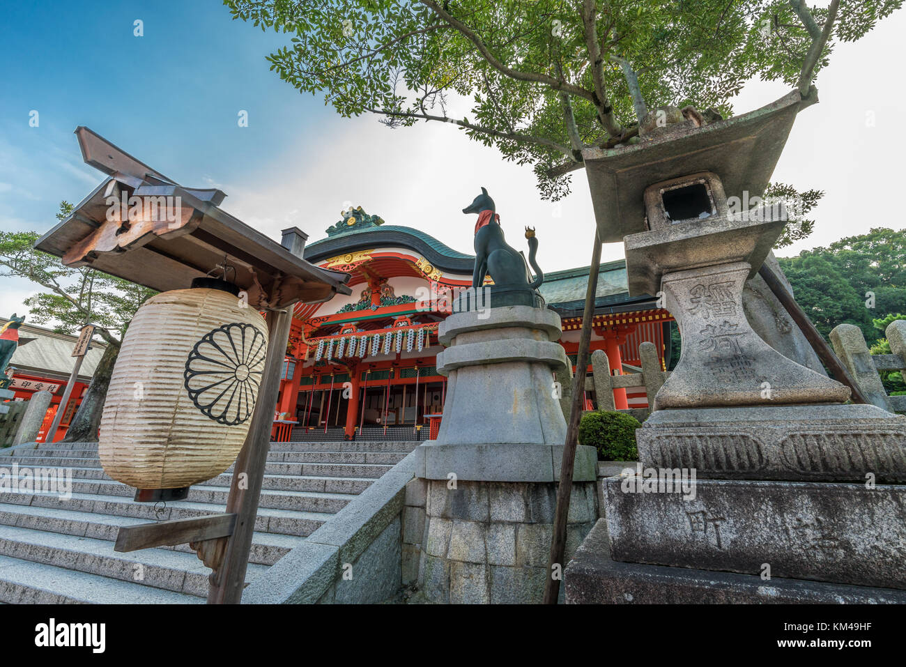 Fushimi Inari Taisha Shinto shrine, Ishidoro (Stone Lantern) with old ...