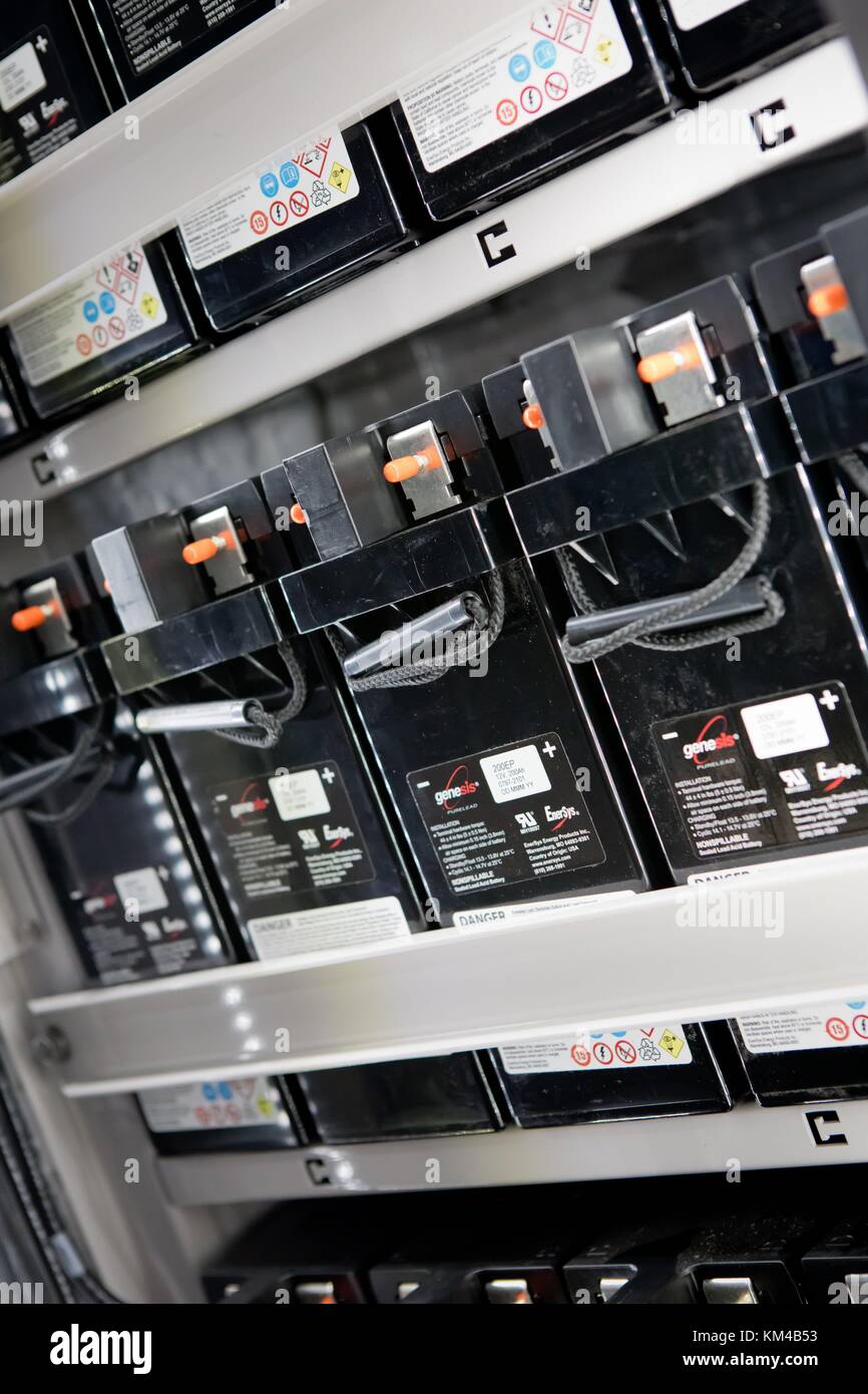 Purelead in the Optigrid, an integrated battery storage cabinet with ...