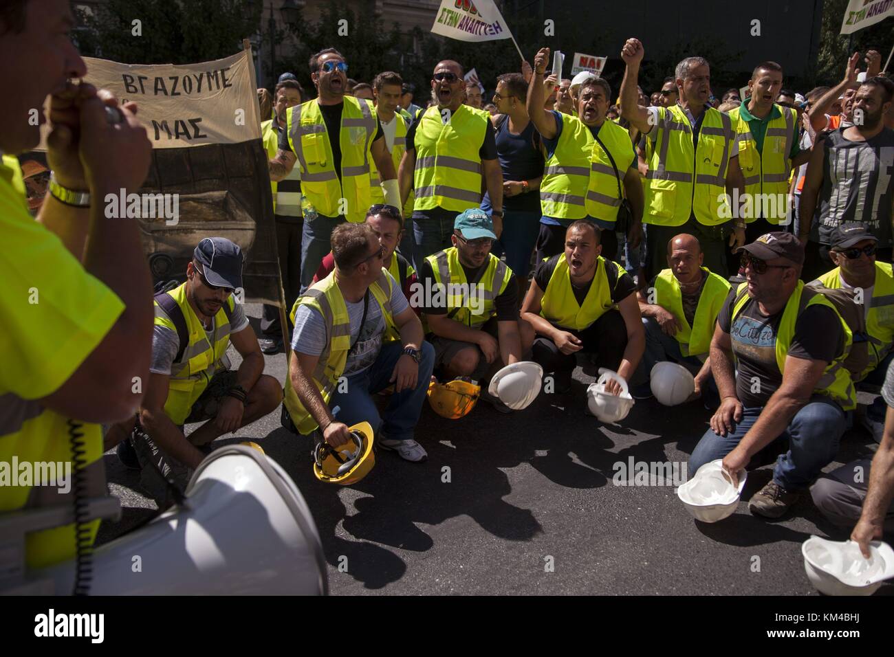 Employees of Canadian mining company Eldorado Gold protest against ...