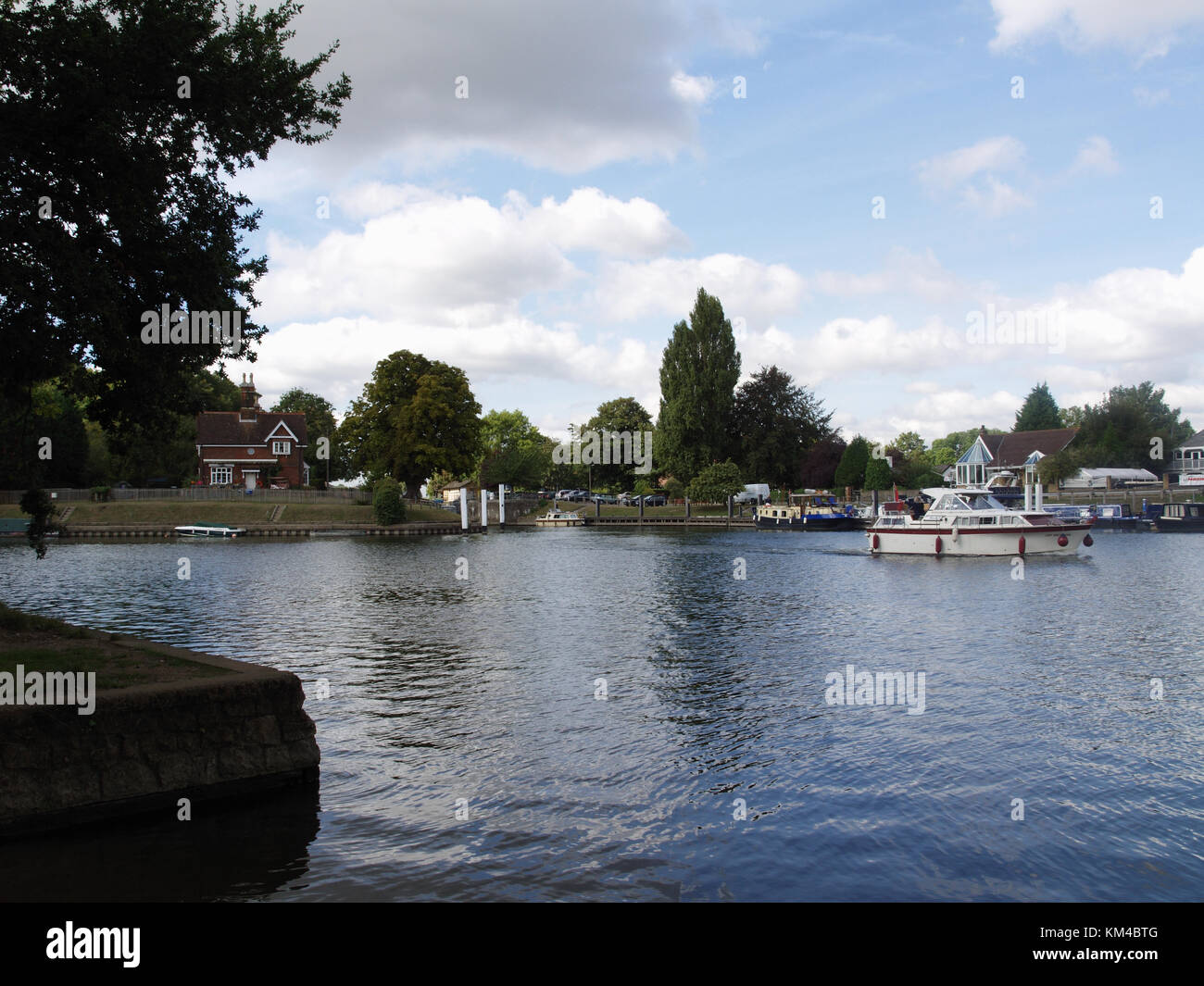 View across river towards Shepperton Landing from bank of the River ...