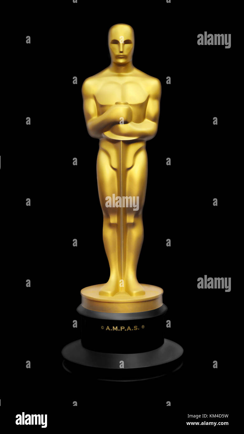 Oscar statuette hi-res stock photography and images - Alamy