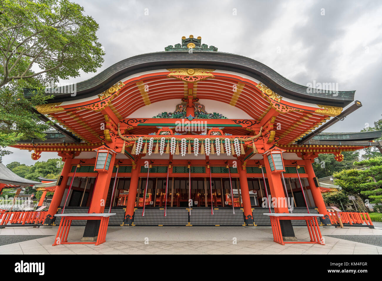Fushimi Inari Taisha Shinto shrine, Nai-haiden (Inner hall of worship ...