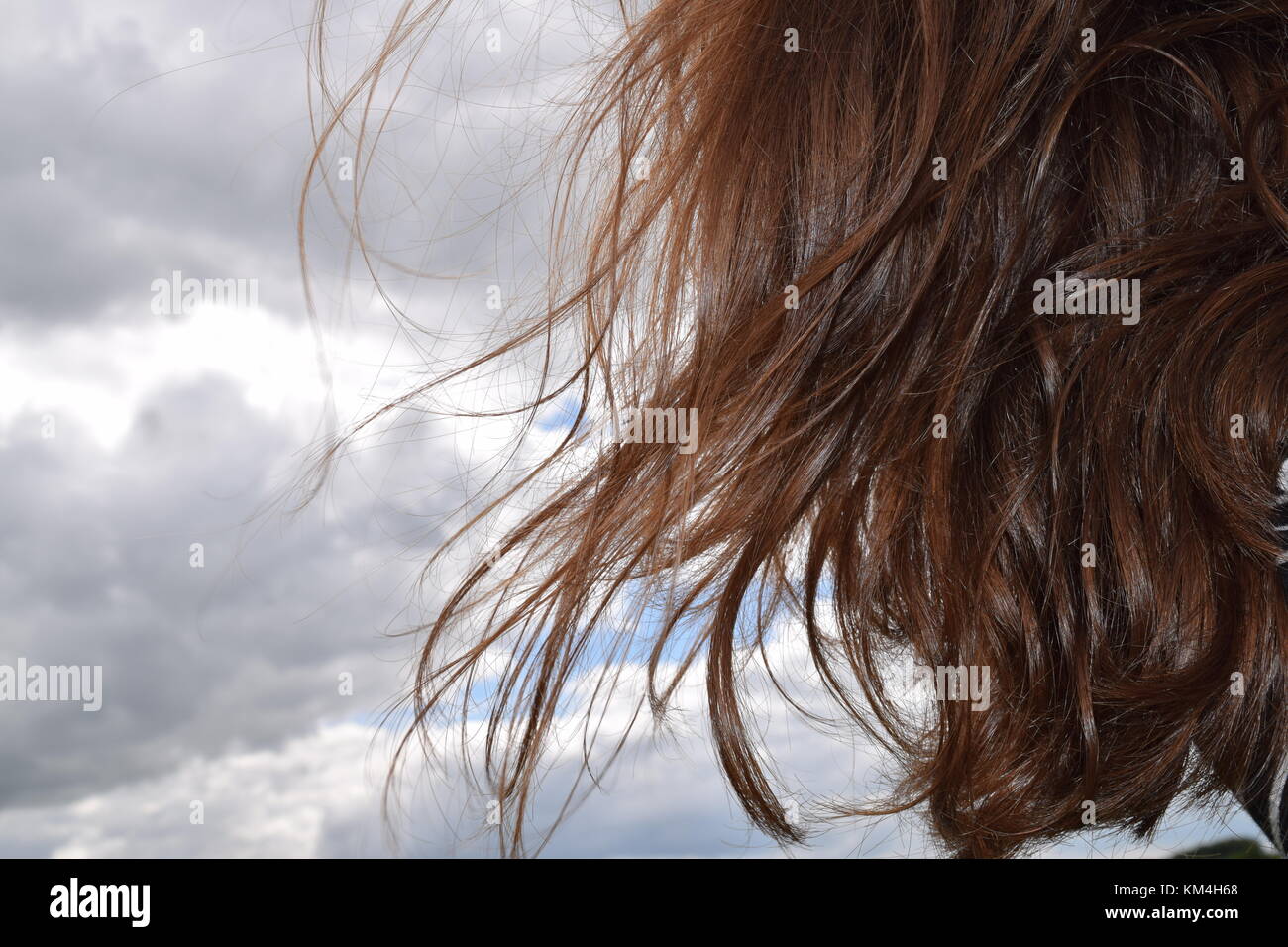 Breeze in her hair hi-res stock photography and images - Alamy