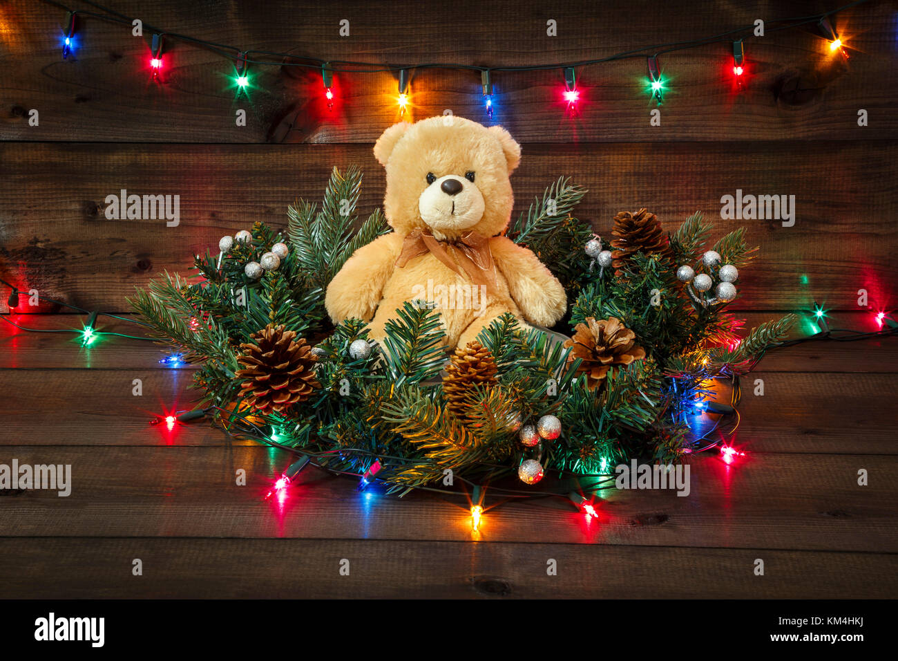 Light brown teddy bear hi-res stock photography and images - Alamy
