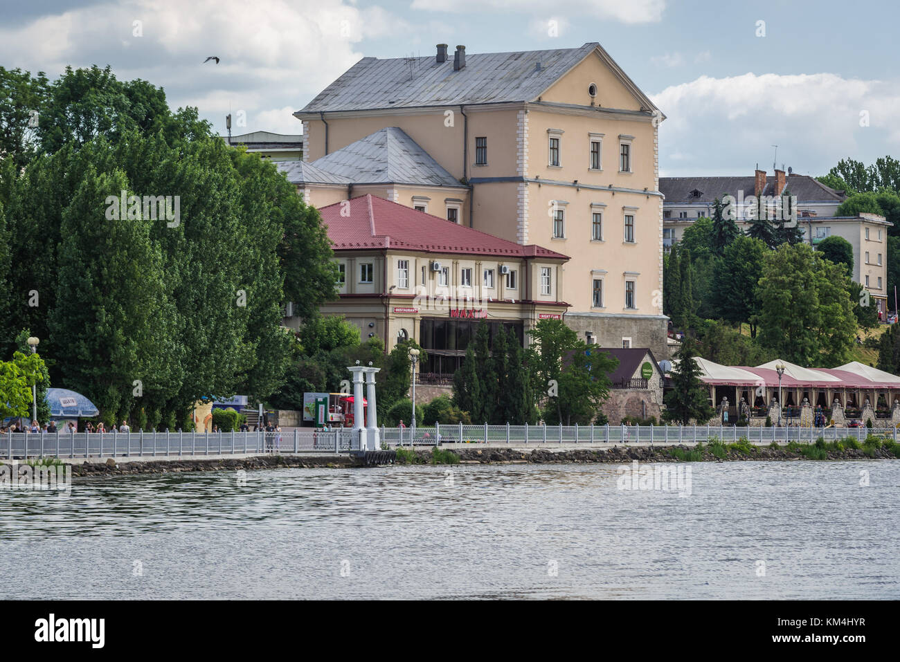 Shore of Ternopil Pond in Taras Shevchenko Park in Ternopil city ...