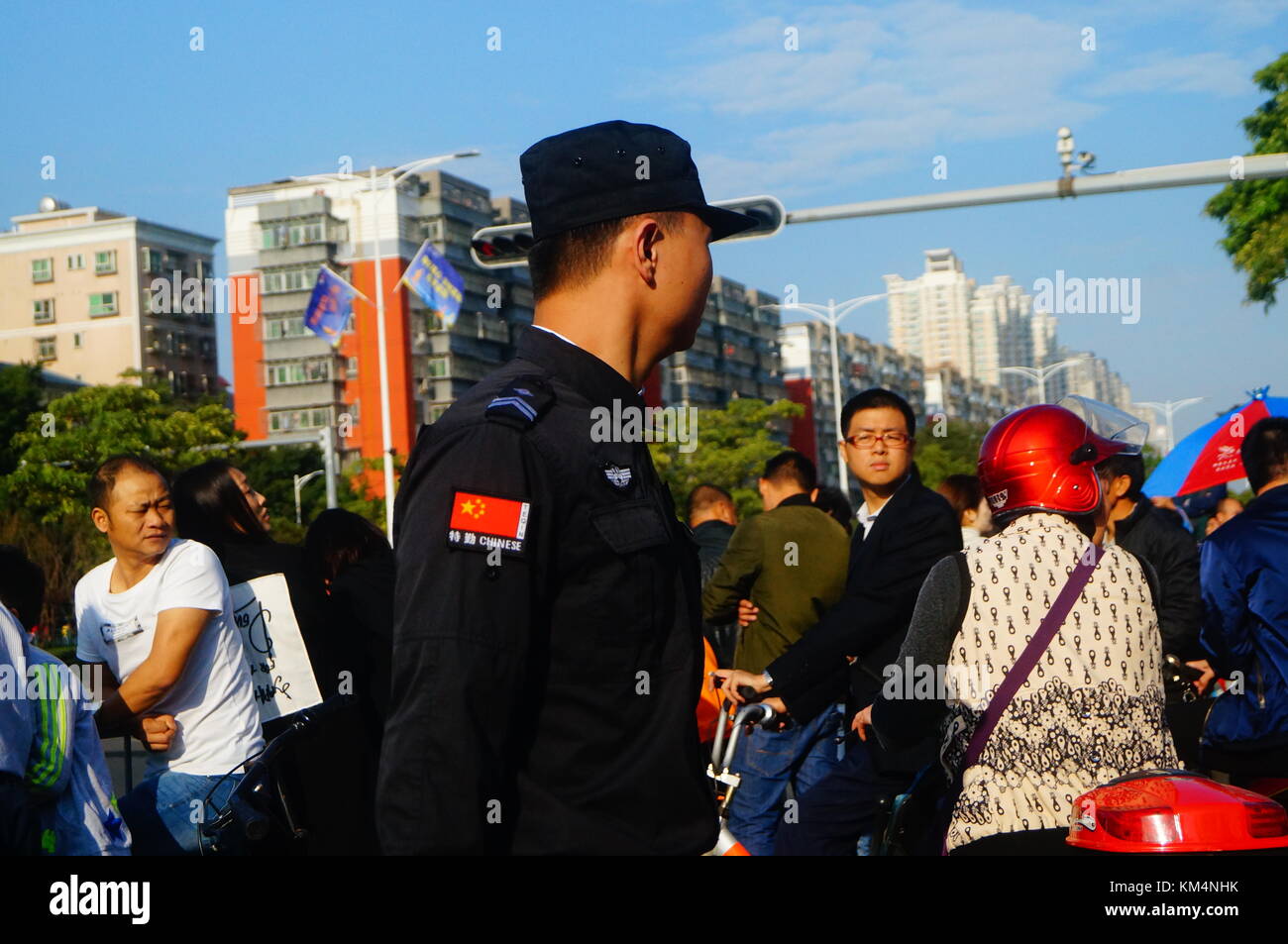 Chinese police security guards hi-res stock photography and images - Alamy