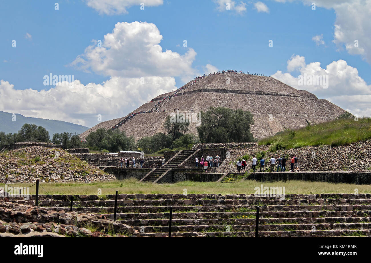 Pyramid of the sun, in Mexico Stock Photo - Alamy