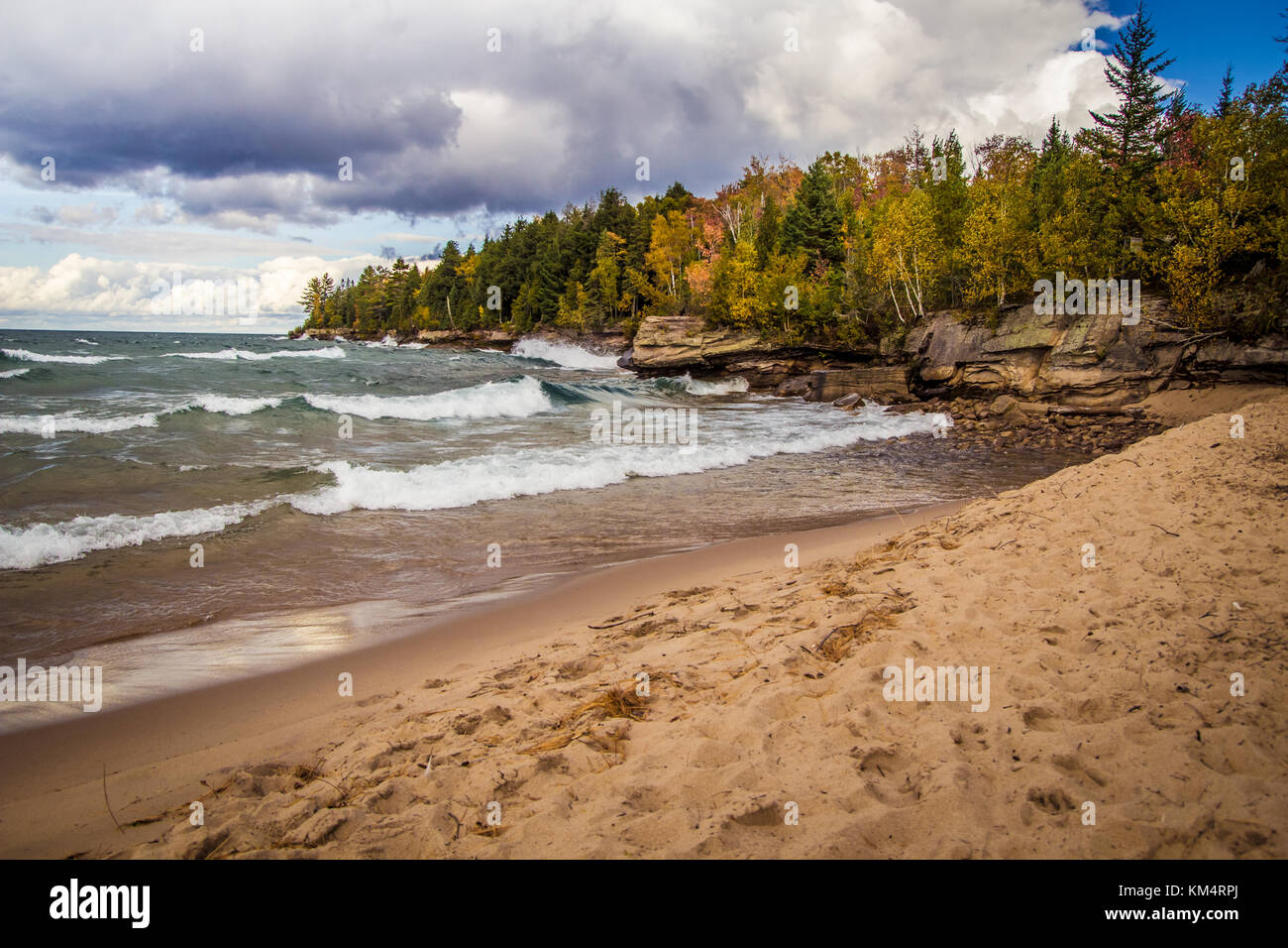 Pictured rocks national lakeshore hi-res stock photography and images ...
