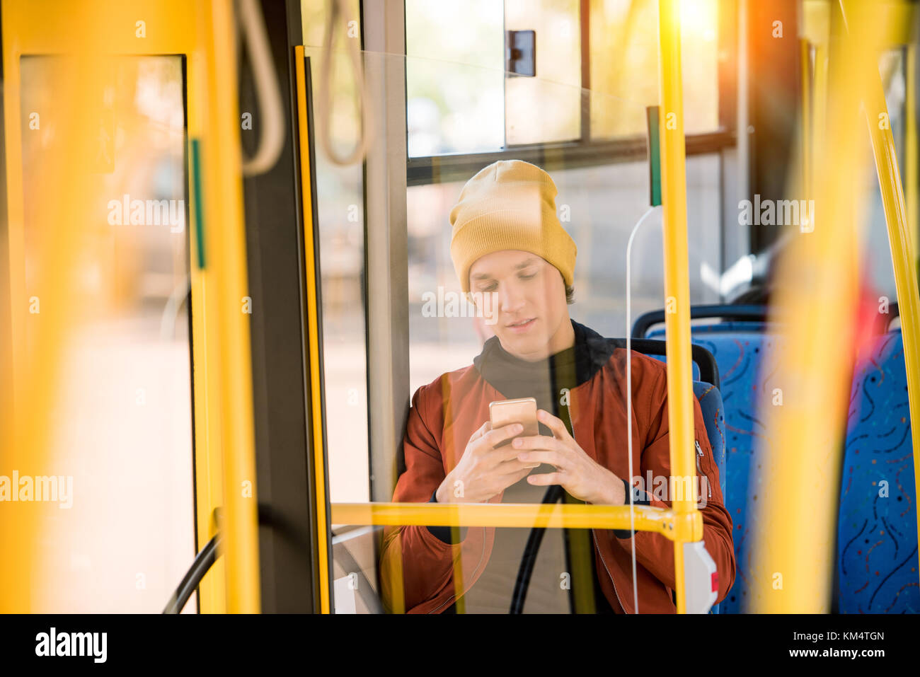 Man bus sit hi-res stock photography and images - Alamy