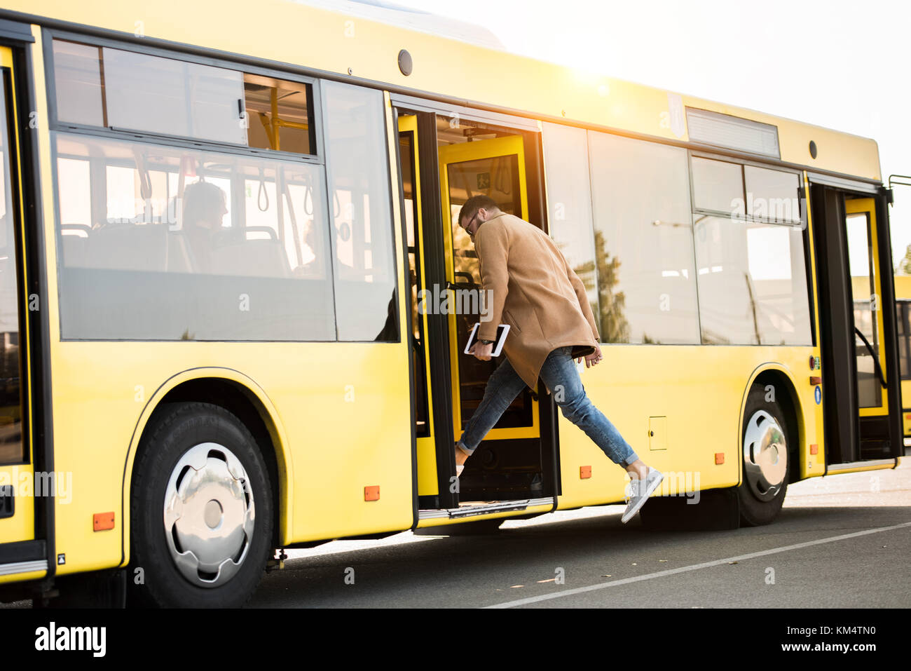 People Entering Bus High Resolution Stock Photography and Images - Alamy