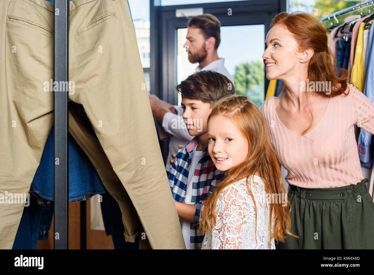Shopping kids clothes hi-res stock photography and images - Alamy
