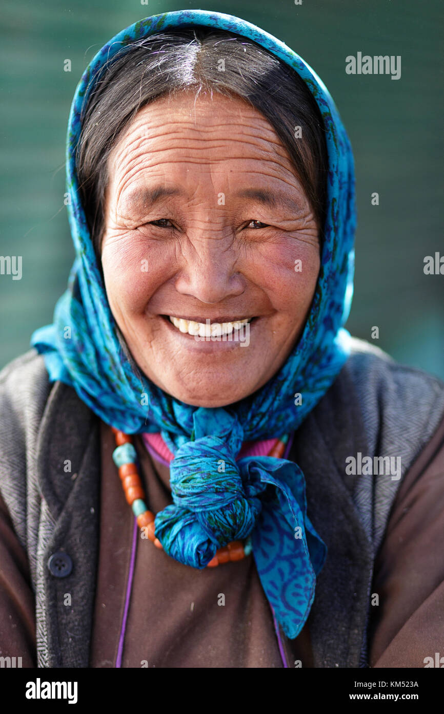 India jammu kashmir ladakh portrait hi-res stock photography and images ...