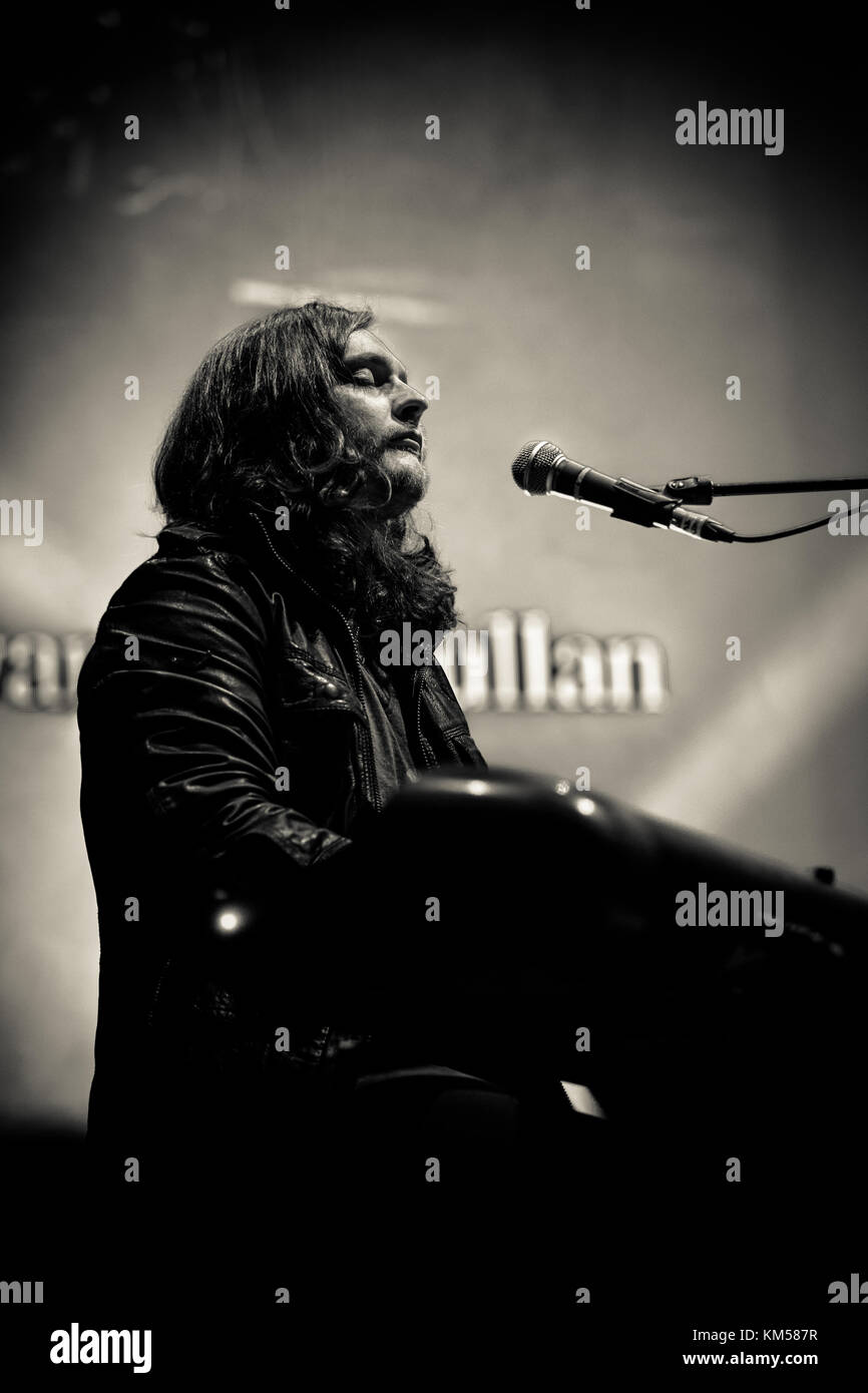 The Irish singer, songwriter and musician Ryan McMullan performs a live ...