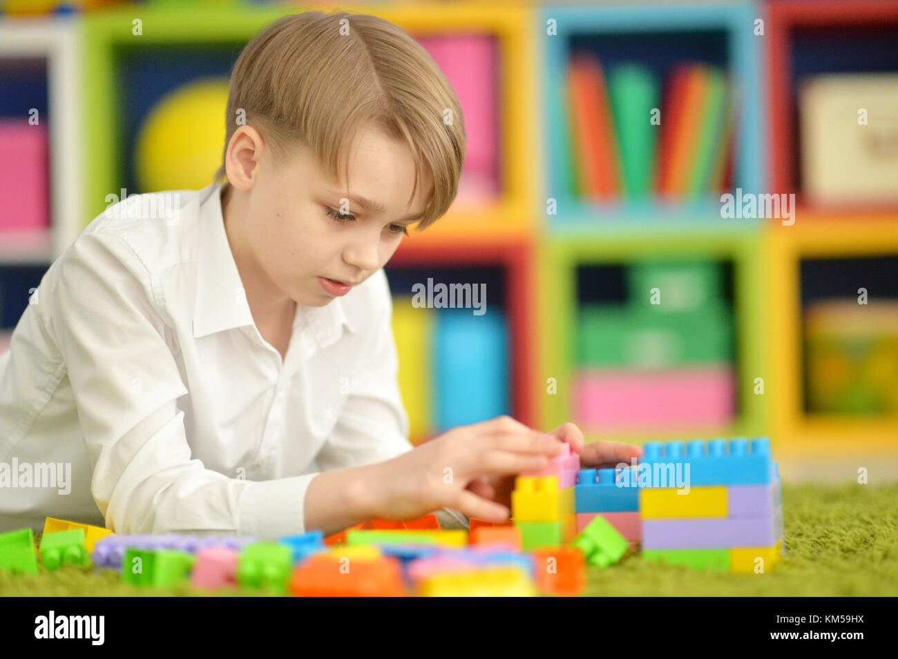 boy playing with blocks Stock Photo - Alamy