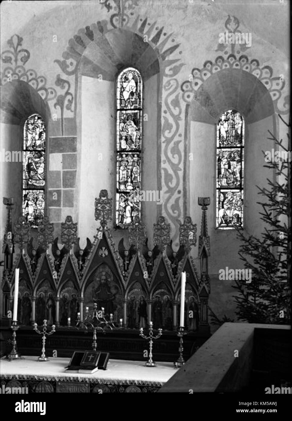 Lojsta Church, cataloged as KMB 1600020002401, is a medieval stone ...