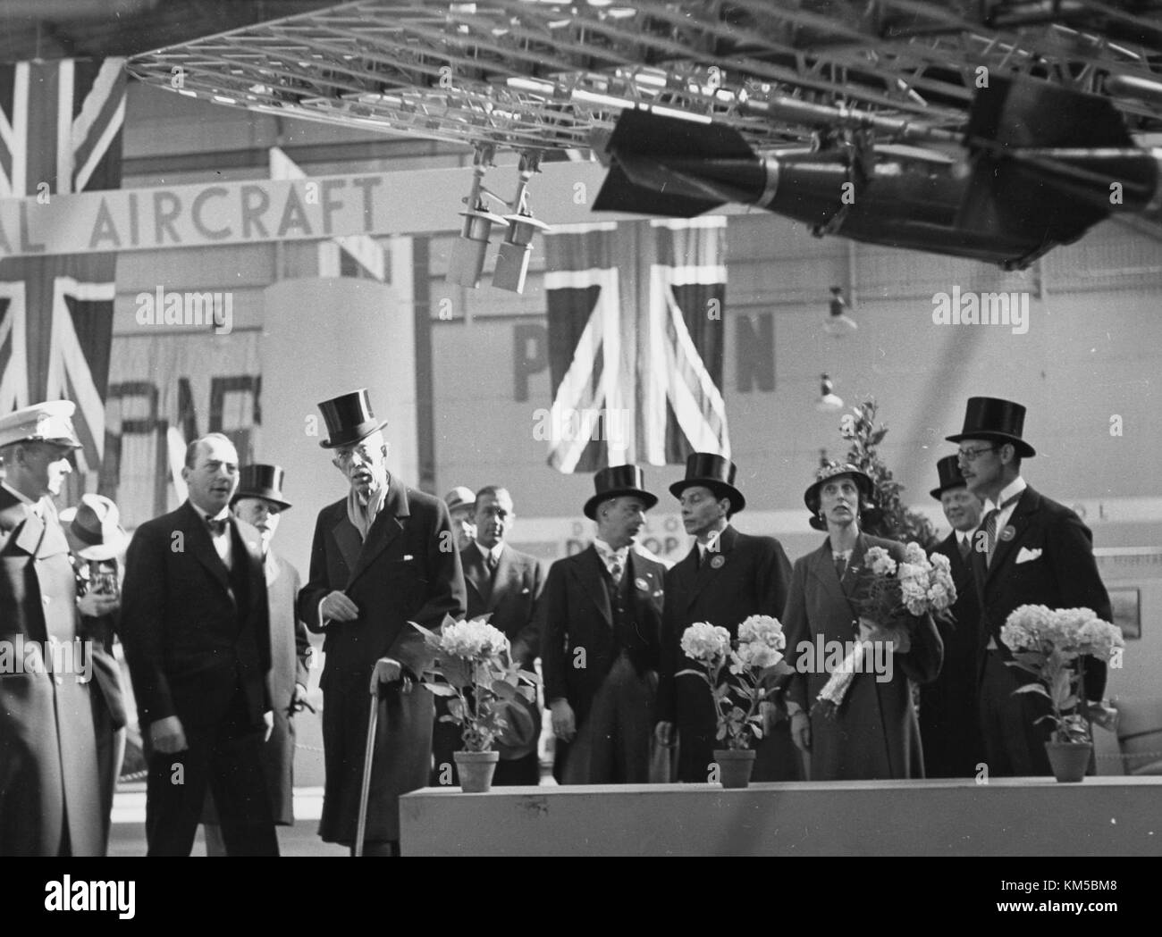 King gustaf v hi-res stock photography and images - Alamy