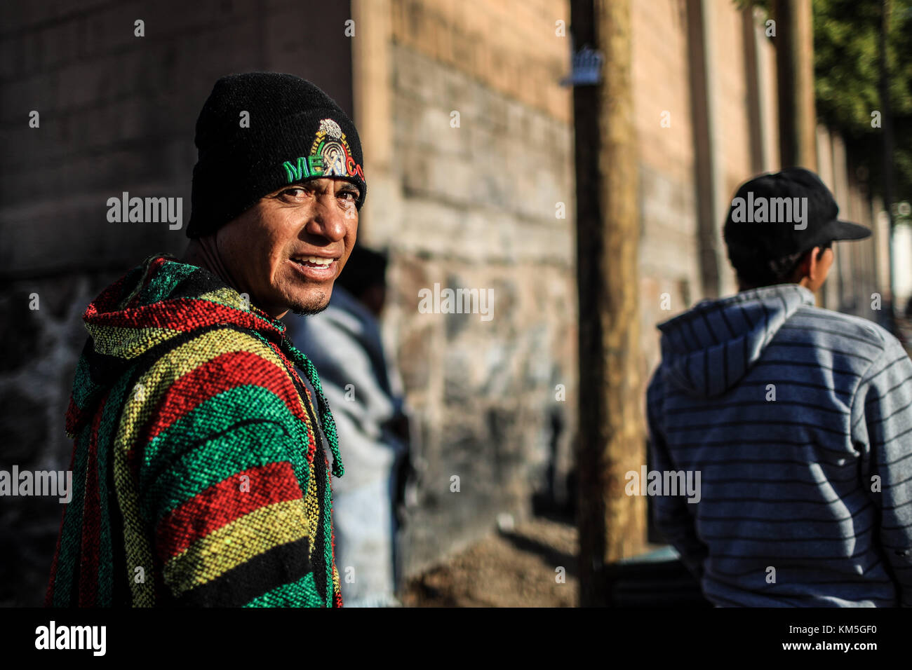 Hermosillo, Mexico. 4th Dec, 2017. The number of people trapped between ...