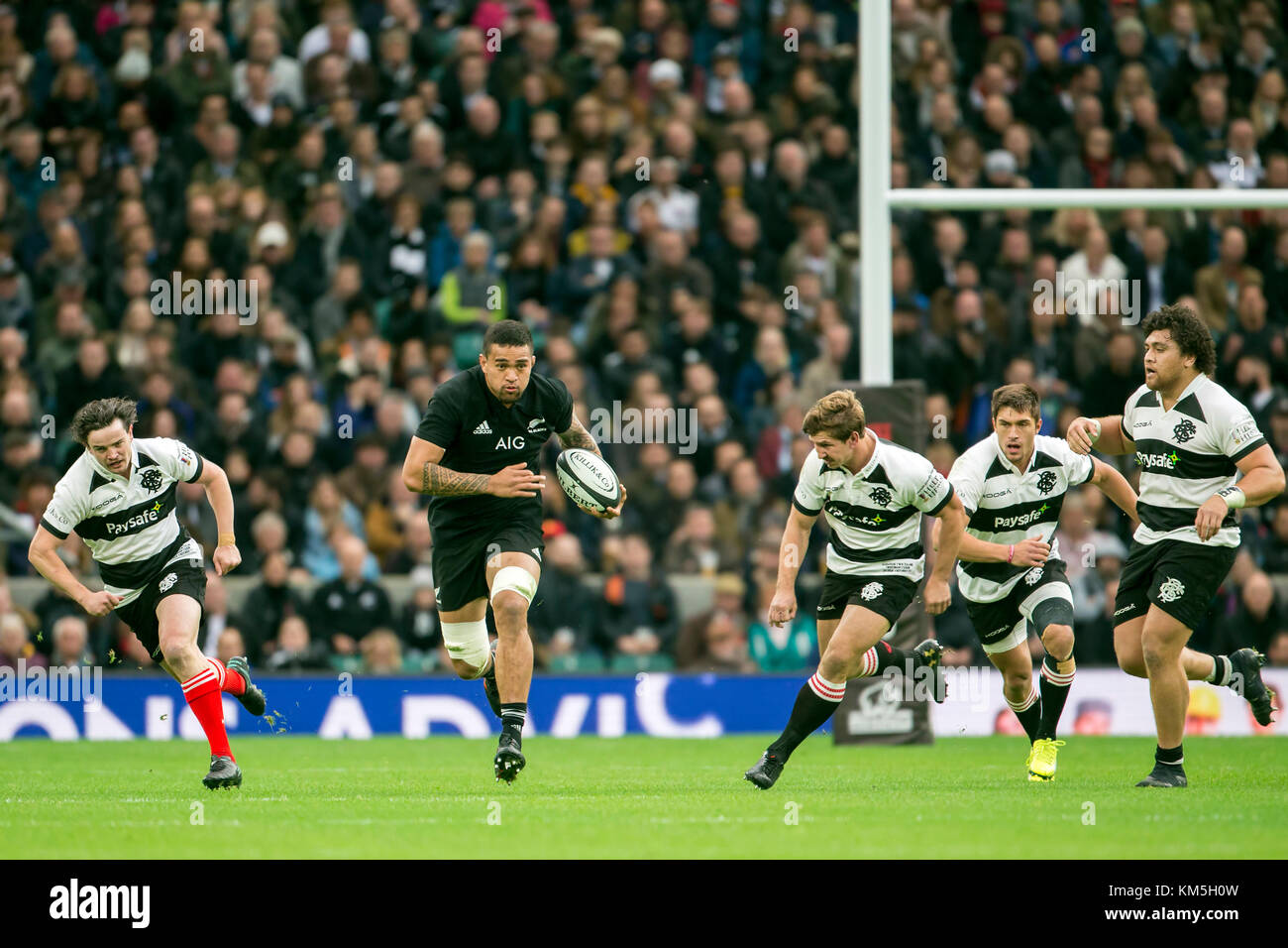 London, UK. 04th Nov, 2017. New Zealand's Vaea Fifita (All Blacks, 6 ...