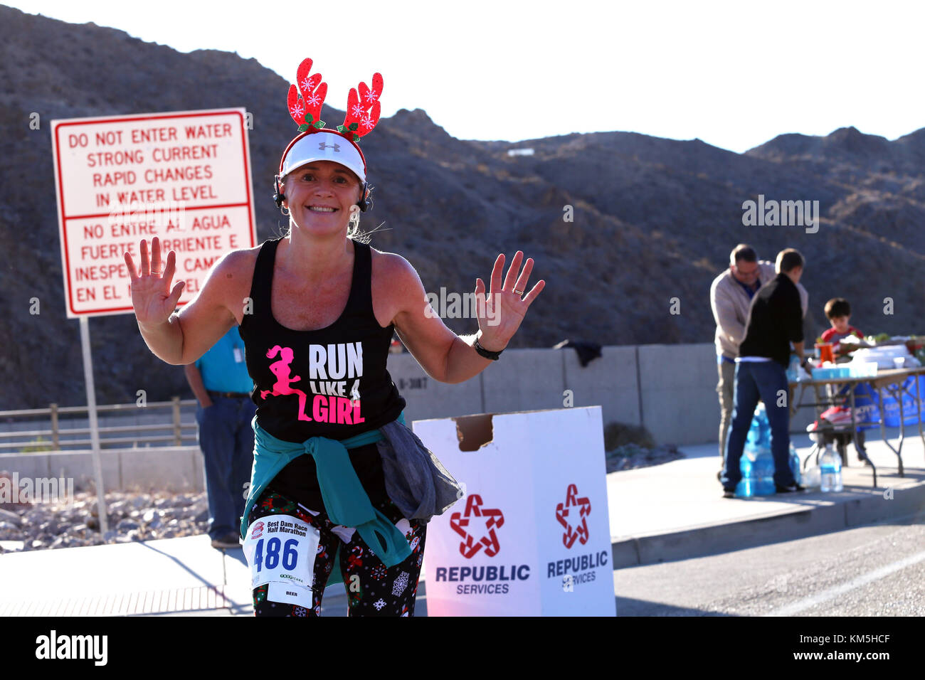 Runner at water station. 2017 Run Laughlin Half Marathon, 5K & 10K ...
