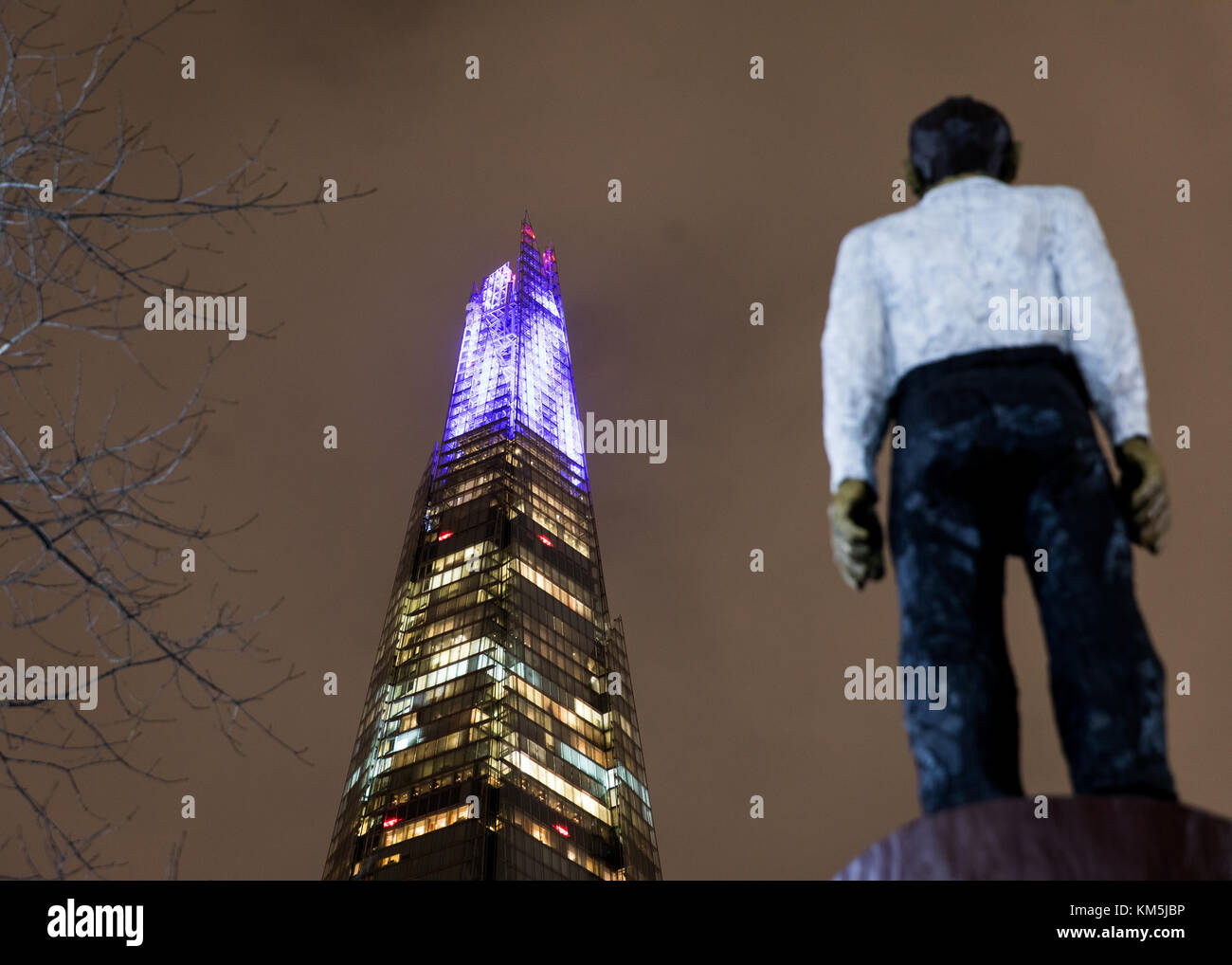 Stephen balkenhol sculptures hi-res stock photography and images - Alamy