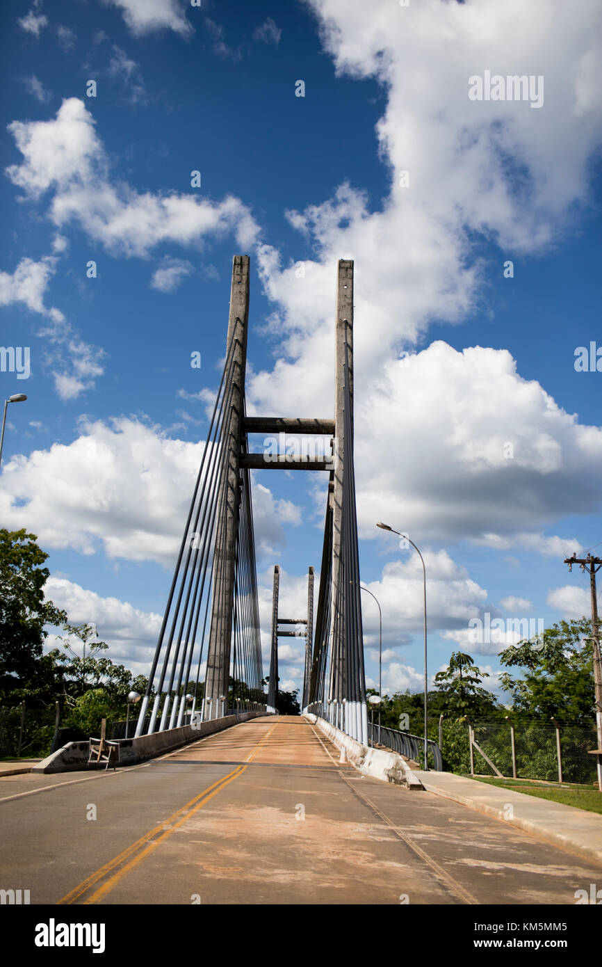 Picture of the one and only border bridge between South America and the ...