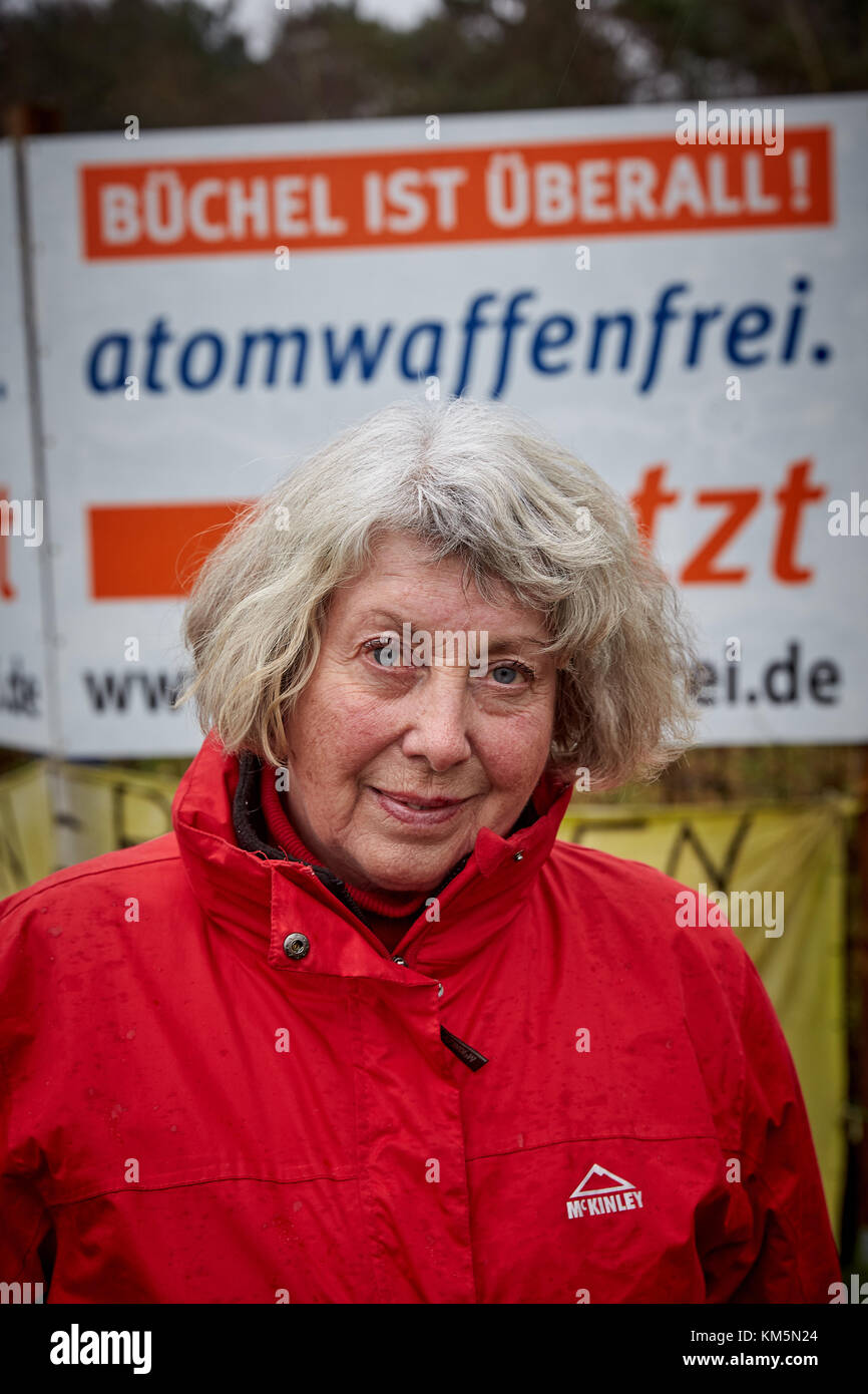 Buechel, Germany. 27th Nov, 2017. Peace activist Elke Koller stands on ...