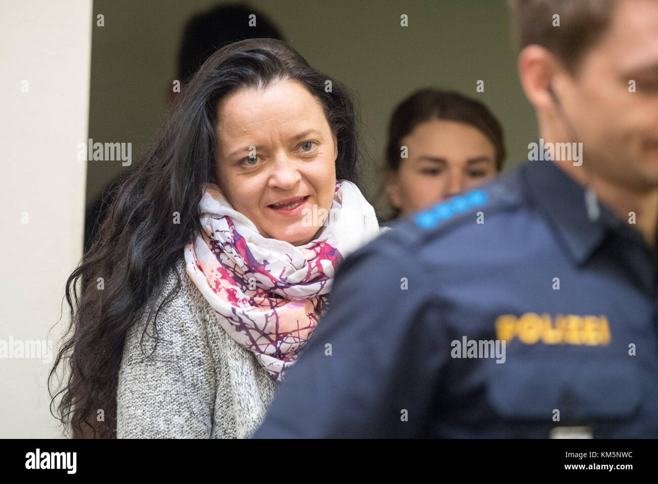 Munich, Germany. 5th Dec, 2017. The defendant Beate Zschaepe enters the ...