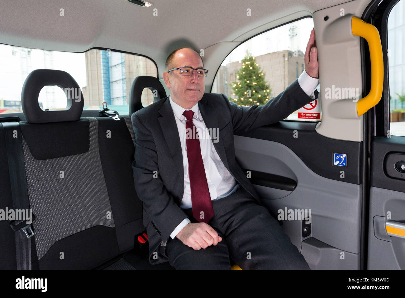 London, UK. 5th Dec, 2017. Chris Gubbey the CEO of the London Electric ...
