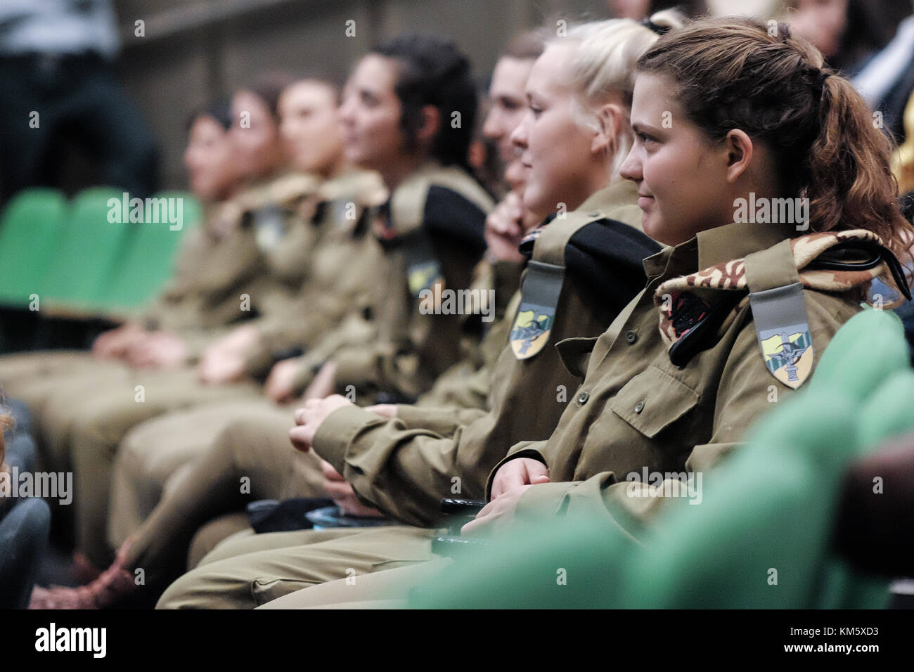 Idf israel soldiers tank hi-res stock photography and images - Alamy