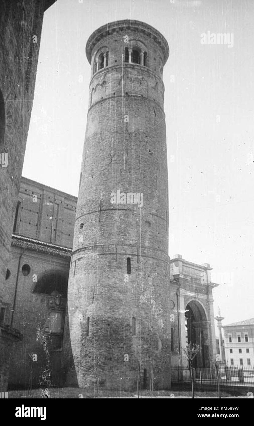 Ancient ravenna Black and White Stock Photos & Images - Alamy