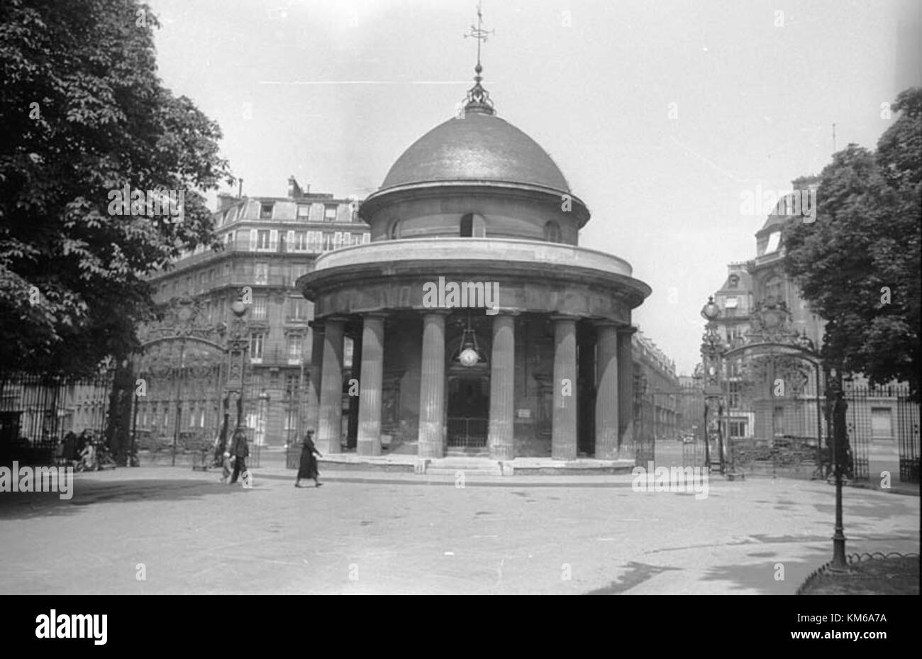 A photograph of Paris captured in its unique architectural and cultural ...