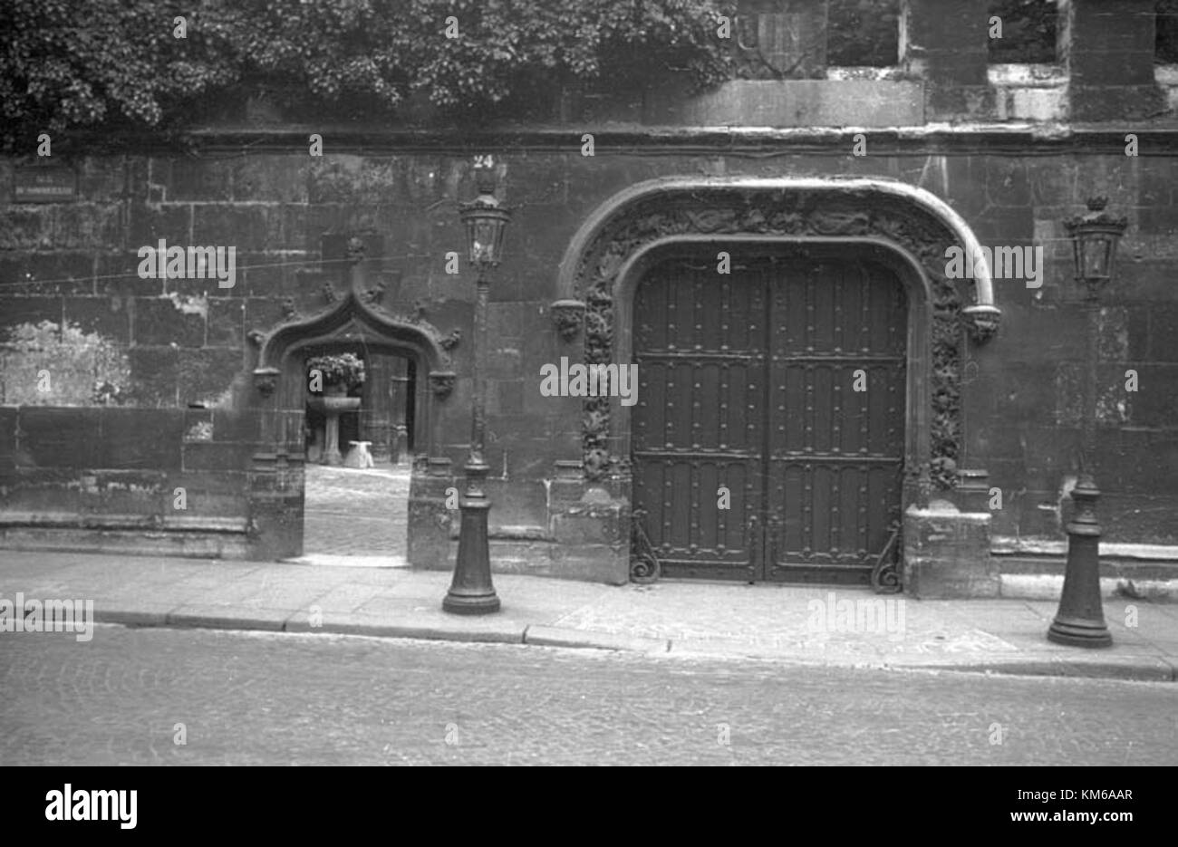 Image captures vibrant view Black and White Stock Photos & Images - Alamy