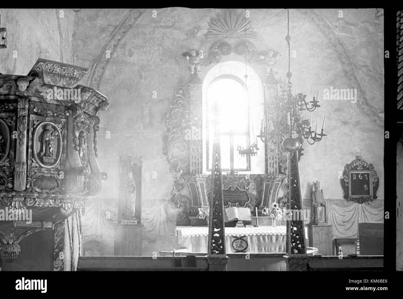 Lidens gamla kyrka is an old church in Sweden, located in Lidens parish ...