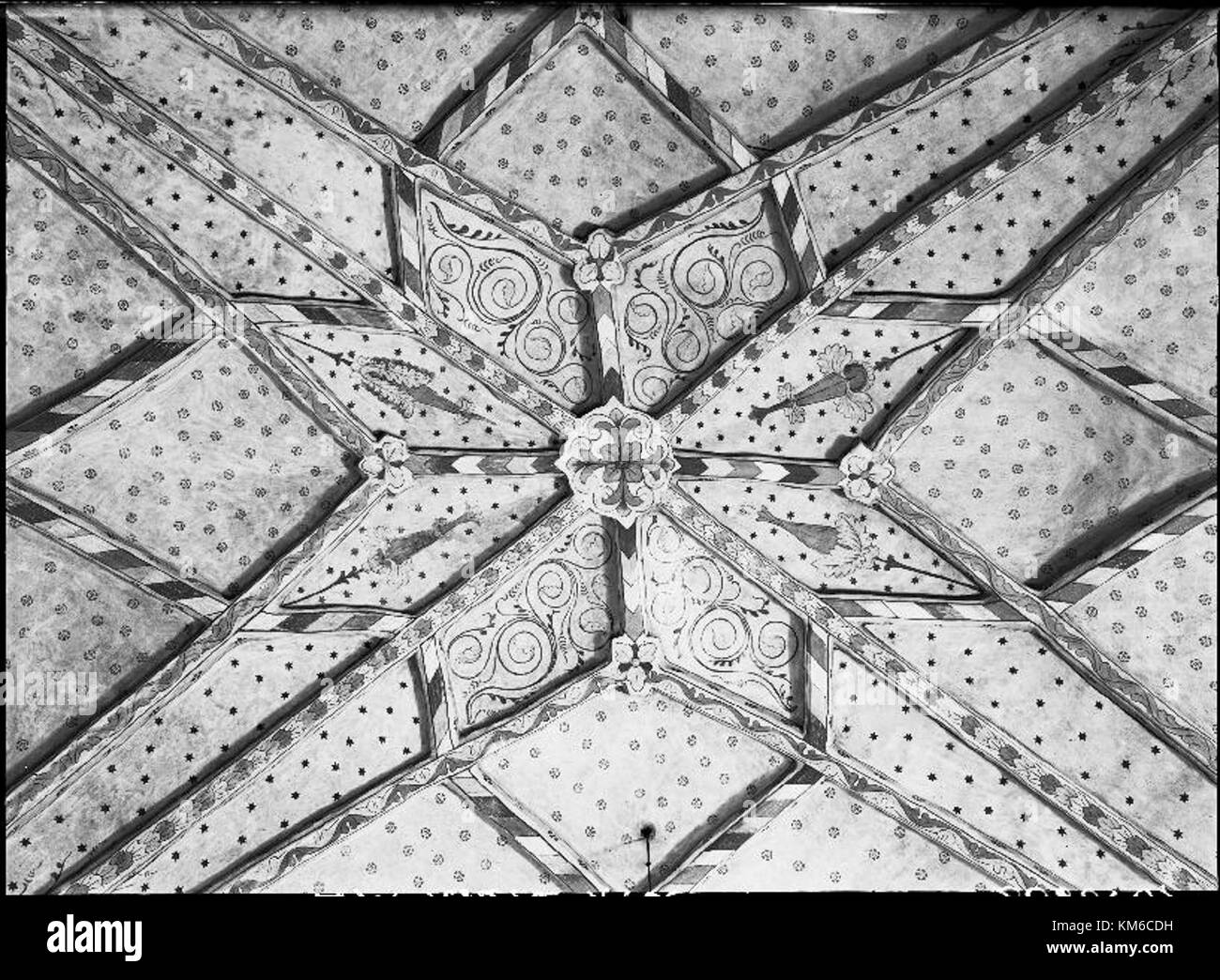 Stone sculpture 13th century Black and White Stock Photos & Images - Alamy