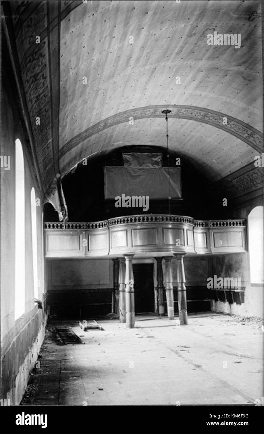 Kinnareds Church, located in Sweden, is recorded in the KMB registry ...