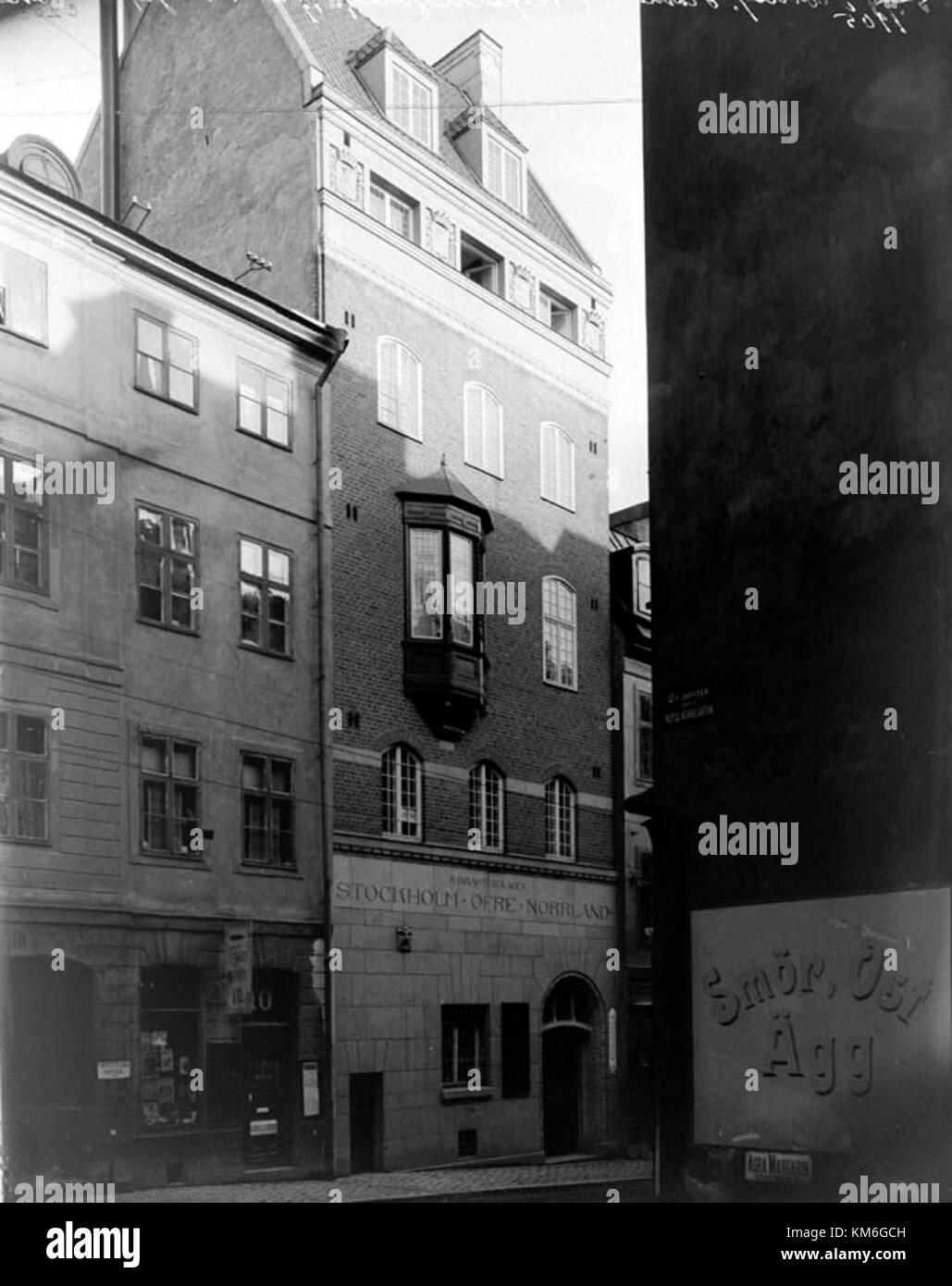 Hornsgatan 8 is a historic building in Stockholm, Sweden, dating back ...