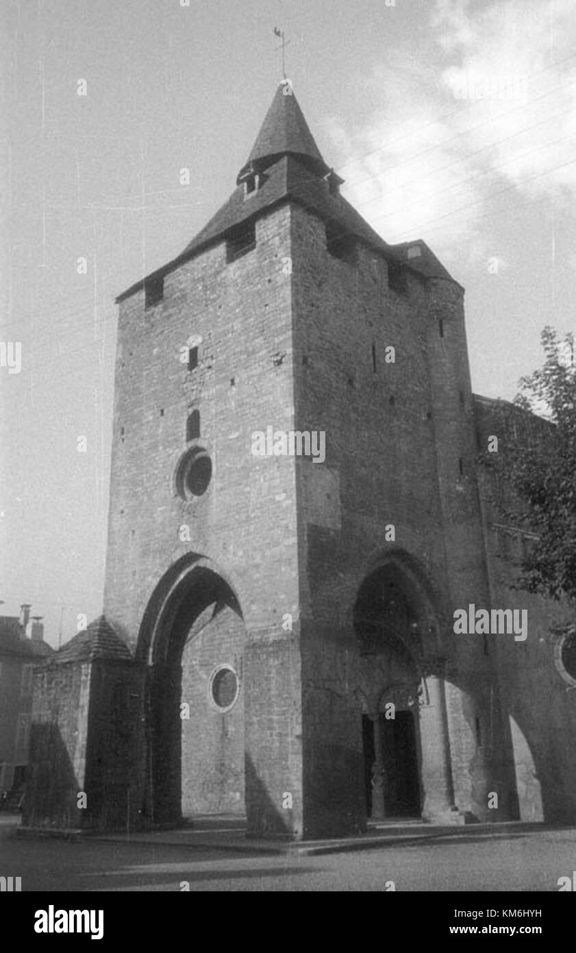 Town in pyrenees Black and White Stock Photos & Images - Alamy