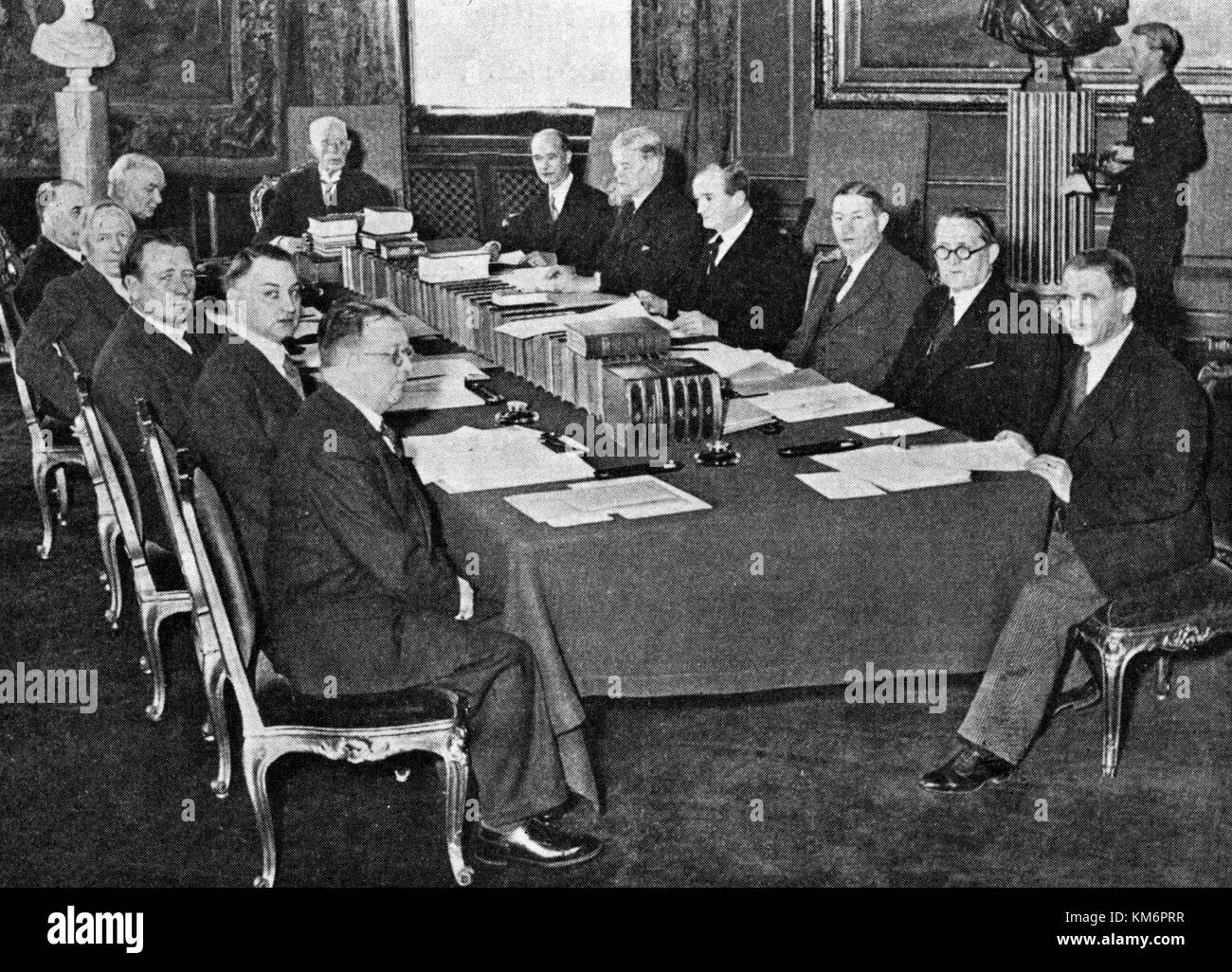 Key agreements Black and White Stock Photos & Images - Alamy