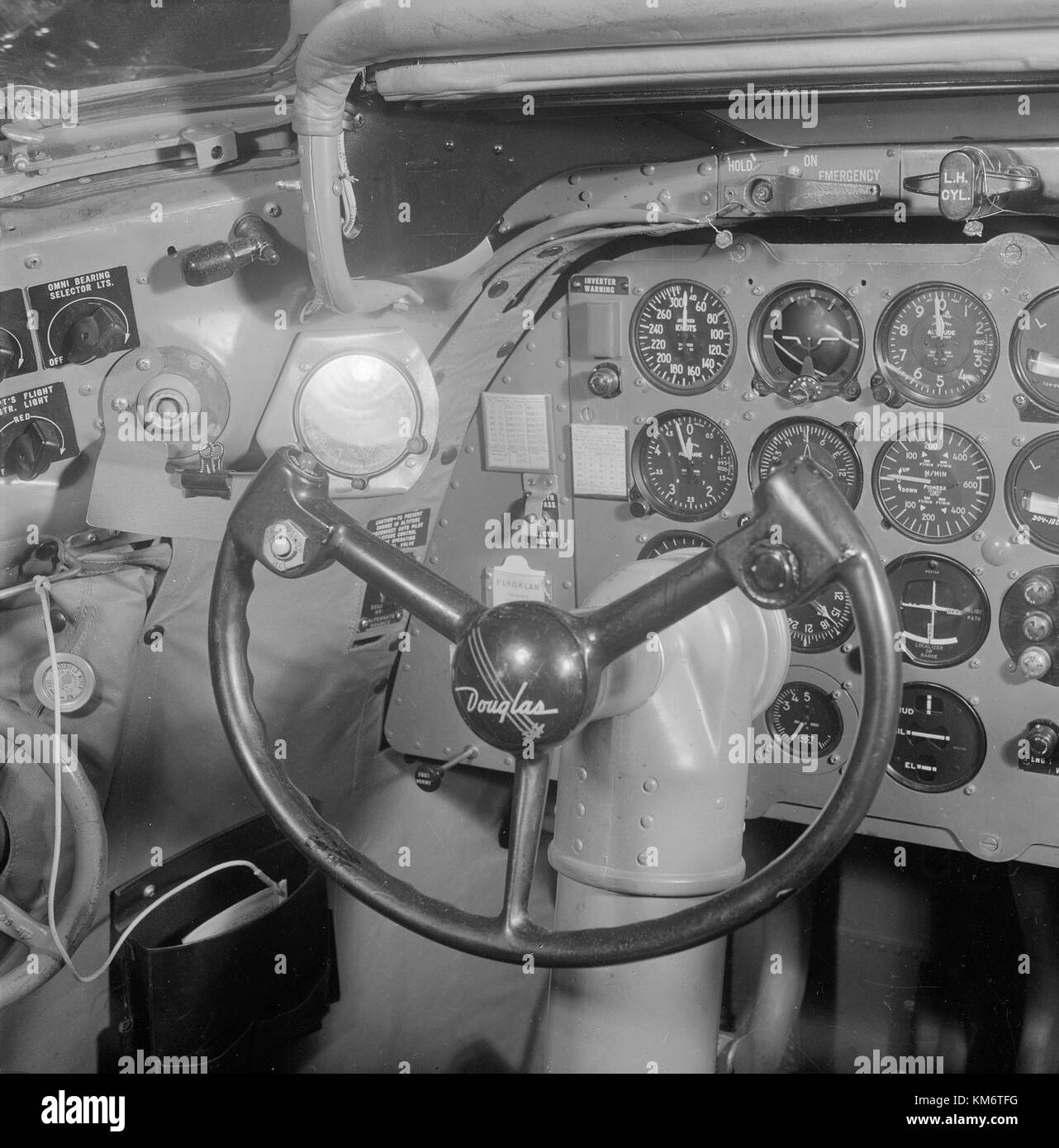 Operational space Black and White Stock Photos & Images - Alamy